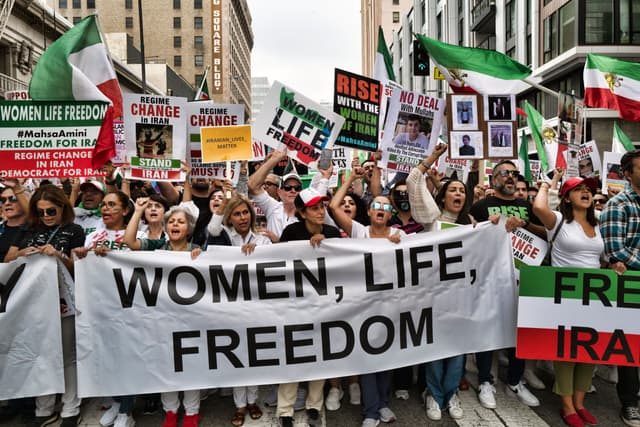 Iranian protests struggle for change due to state repression and lack ...