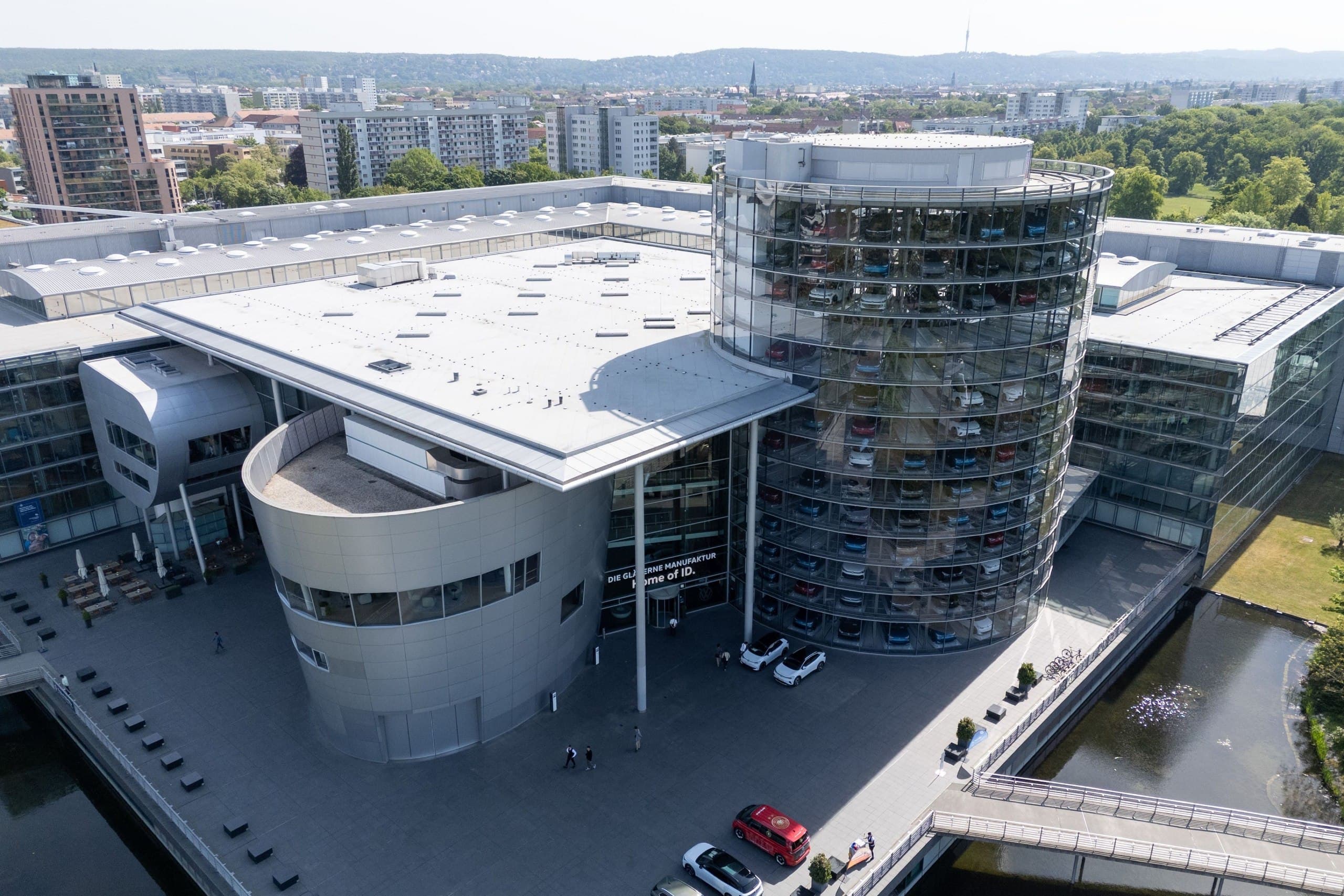 Volkswagen halts vehicle production at Dresden factory, first in 88 ...