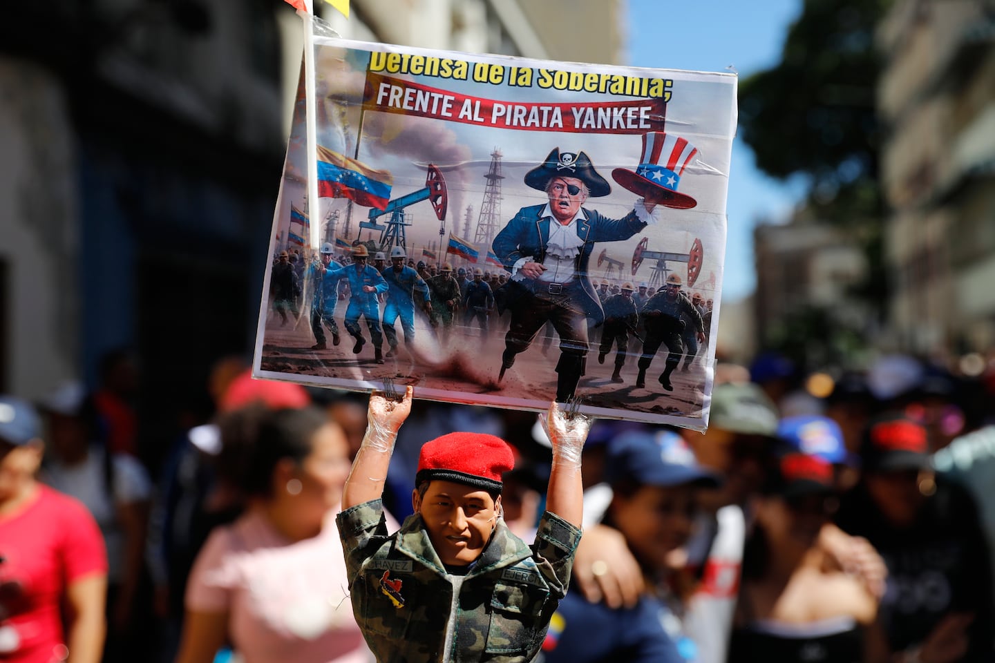 Trump demands return of oil fields expropriated by Hugo Chavez - DemState